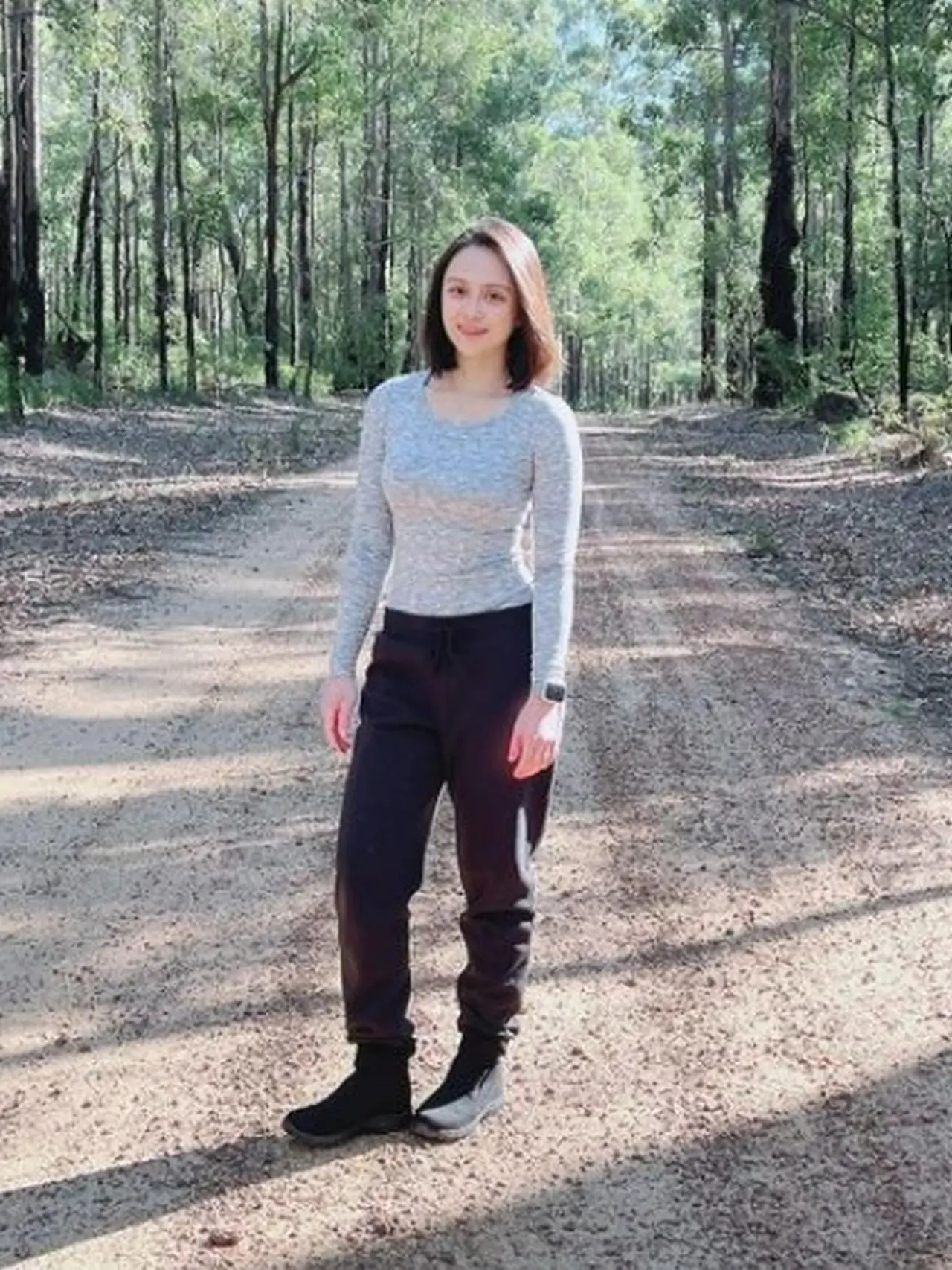 11 Potret Jill Carissa yang Makin Segar, Artis Drama Kolosal yang Jadi ...