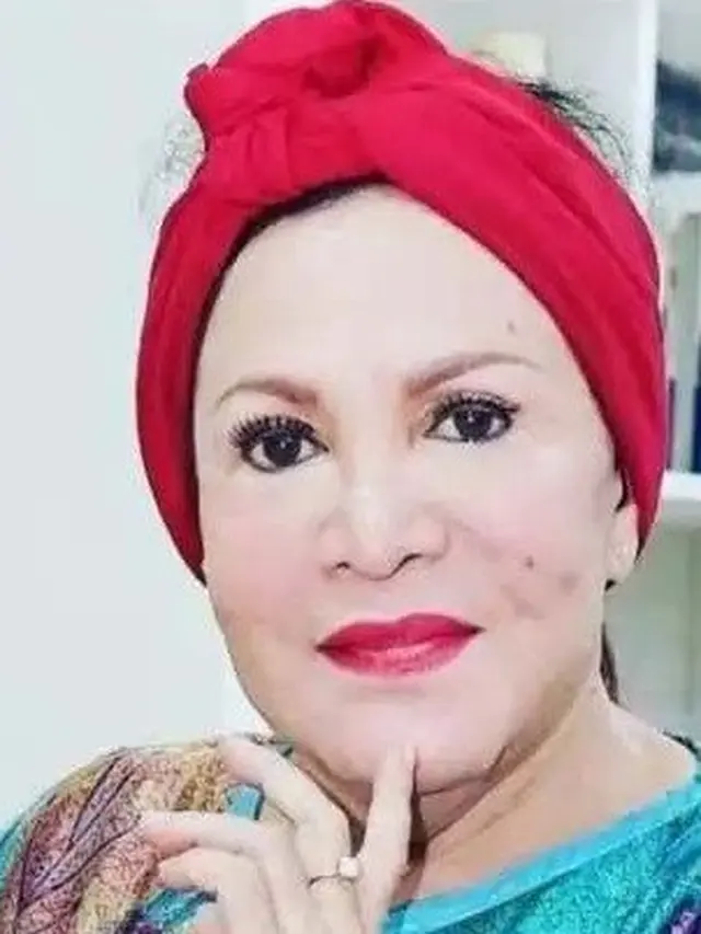 7 Foto Lawas Pemain Spontan ‘Uhuy’, Komeng Bikin Pangling - Hot Liputan6.com