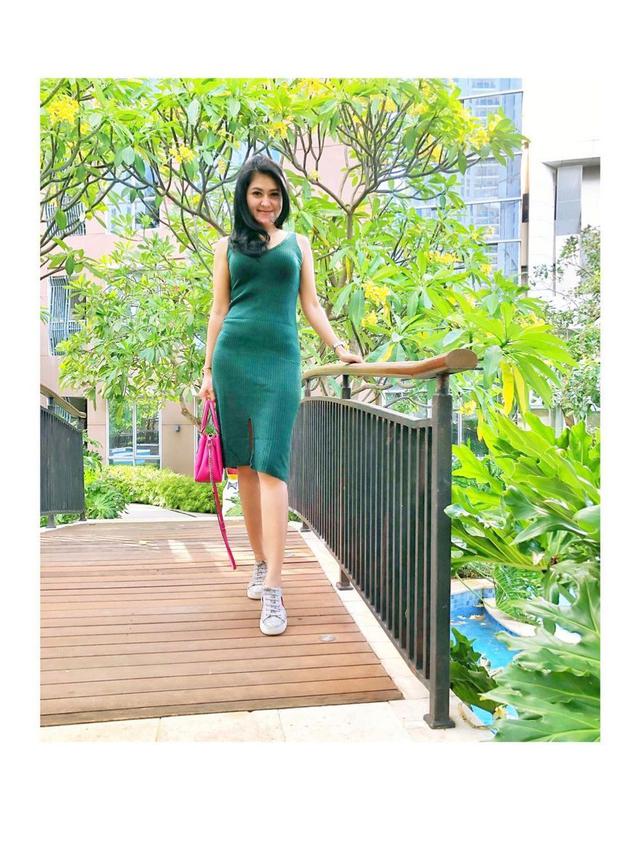 7 Potret Ade Bunga Niari, Mantan Istri Andika Mahesa yang Makin Menawan