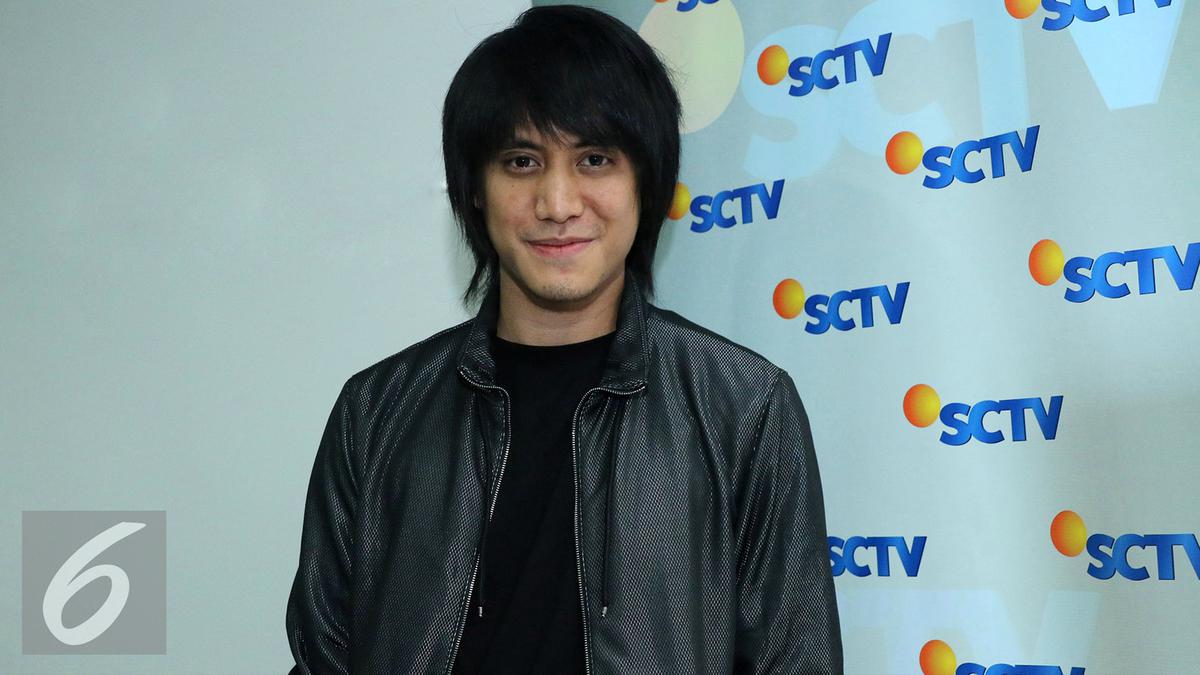 Kevin and the Red Rose, Bukti Pendewasaan Kevin Aprilio - ShowBiz ...