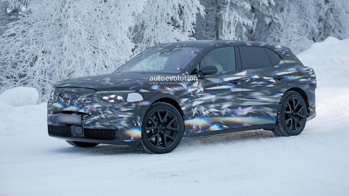 Bentley Uji SUV Listrik Terbarunya di Suhu Beku, Siap Masuki Era Baru ...