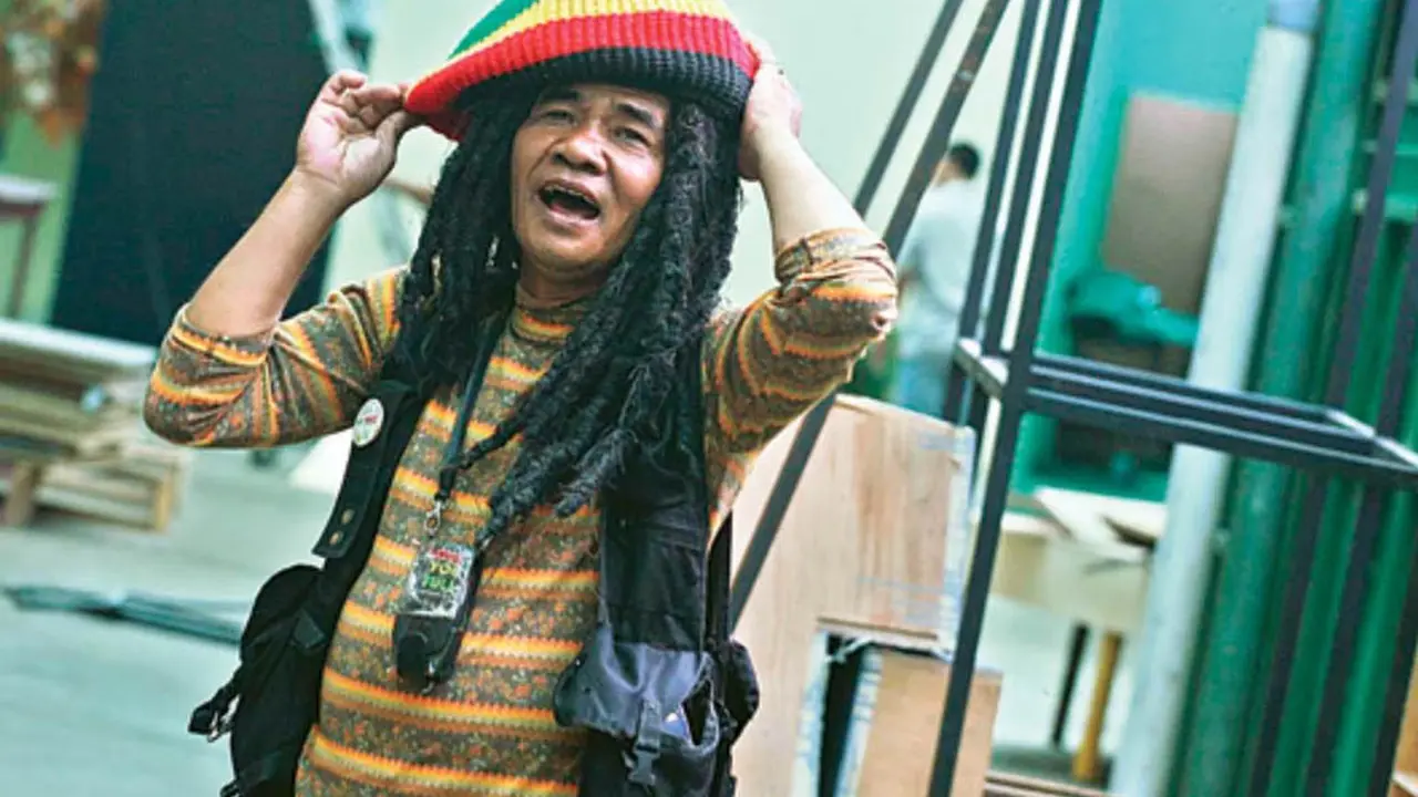 10 Artis Terkenal yang Meninggal saat Berada di Puncak Karirnya ...