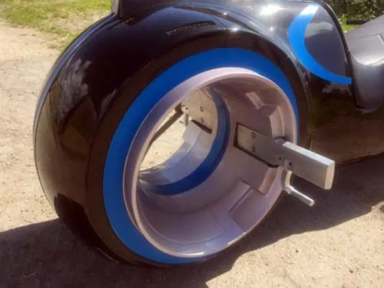 Tron Bike Dijual, Harga Sama dengan Dua Ninja H2 - Galeri Otosia.com