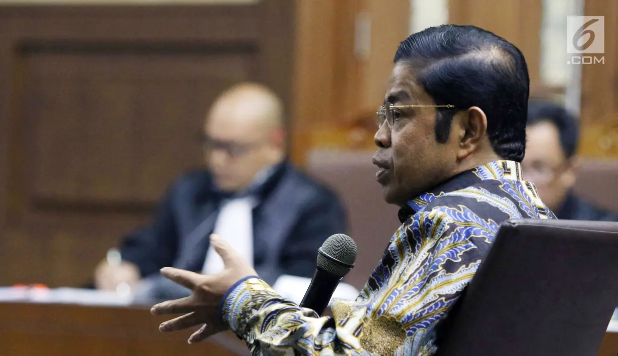 FOTO: Idrus Marham Jalani Sidang Pemeriksaan Terdakwa Kasus PLTU Riau-1 ...