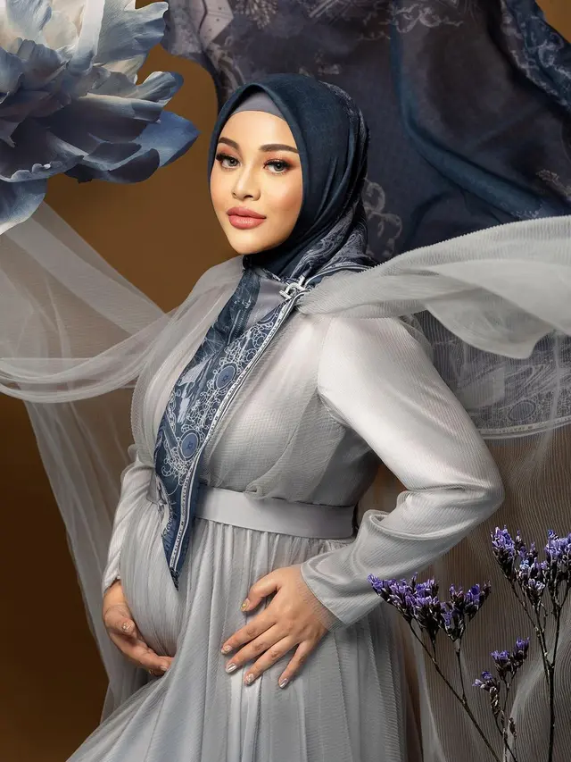 7 Potret Artis Pakai Baju Shimmer, Diprediksi Jadi Tren Lebaran 2024 ...