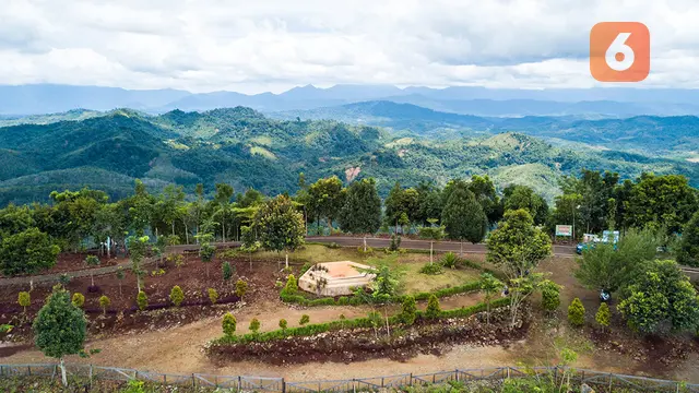 Menjelajahi Geopark Meratus: Dari Hutan Hujan, Tambang Intan, hingga ...