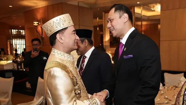 6 Potret AHY Jadi Saksi Nikah Beby Tsabina dan Rizki Natakusumah ...