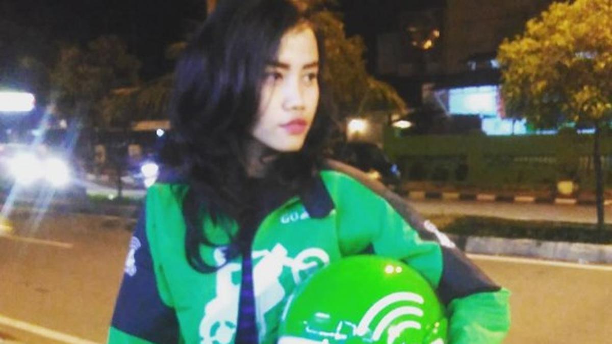 12 Potret Driver Ojol Cantik Bikin Enggak Mau Turun Motor Intermezzo 