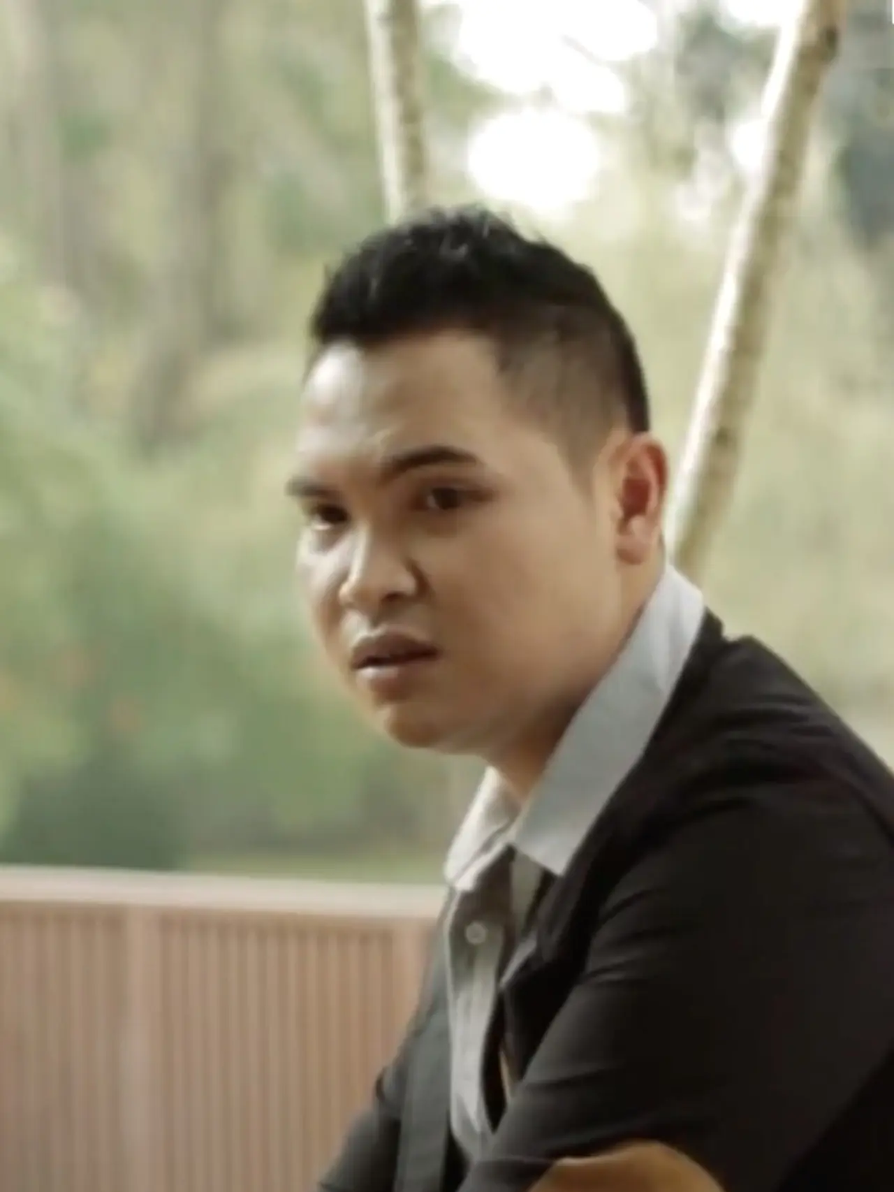 Berawal dari Curhat Akibat Patah Hati, Penyanyi Ivando Camall Ketiban ...