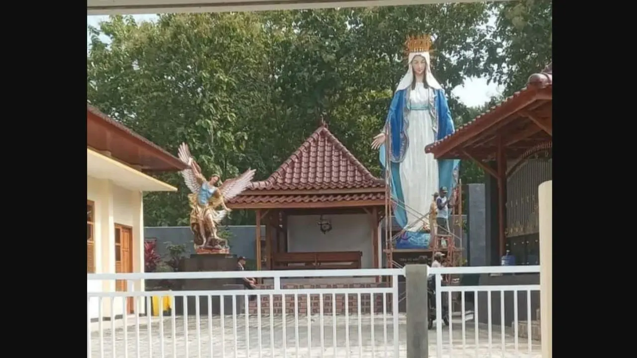 Mengurai Benang Kusut Kontroversi Patung Bunda Maria Kulon Progo ...