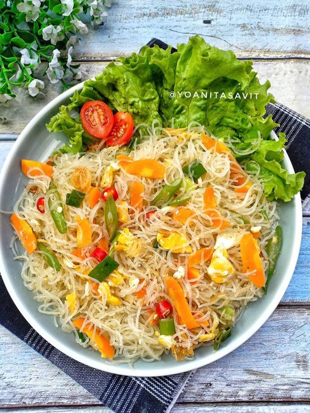 3 Resep Bihun Goreng untuk Masak Praktis Saat Akhir Pekan