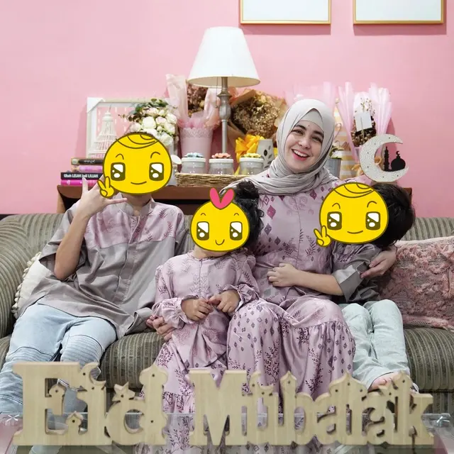 7 Potret Terbaru Risty Tagor, Lebih Fokus Anak Pasca Dikabarkan ...