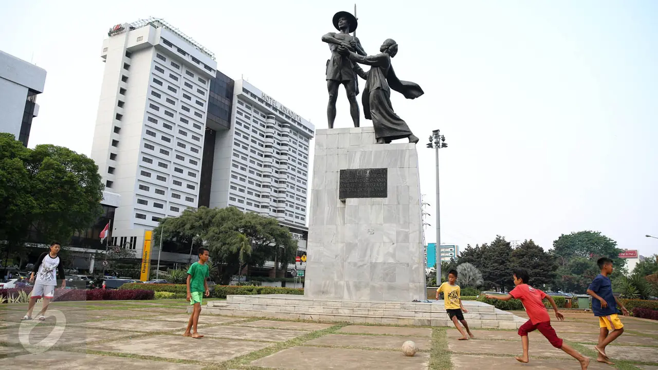 Makna Patung Tugu Tani yang Dituding Simbol Komunis - News Liputan6.com