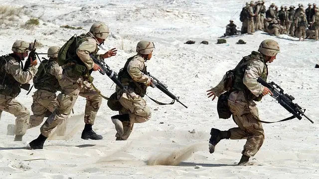 40 Kata-Kata Perang yang Bisa Jadi Pesan Nasihat - Ragam Bola.com