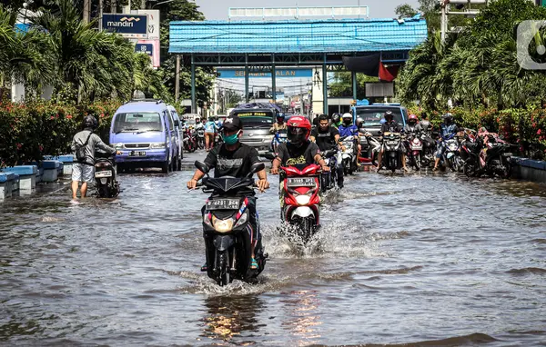 Wamen BUMN Ungkap Tantangan Indonesia Jalankan Transisi Menuju Energi ...