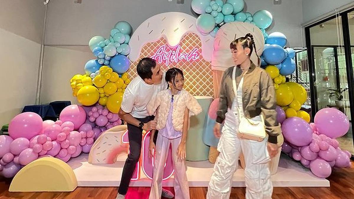 Bertema Es Krim, Potret Ultah ke-10 Aqilah Anak Ayu Dewi - Photo Fimela.com