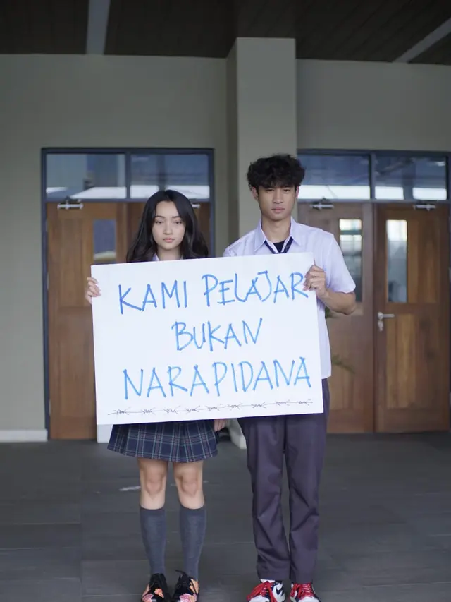 Megan Domani Main Bareng Devano Danendra, jadi Murid Pemberontak di ...