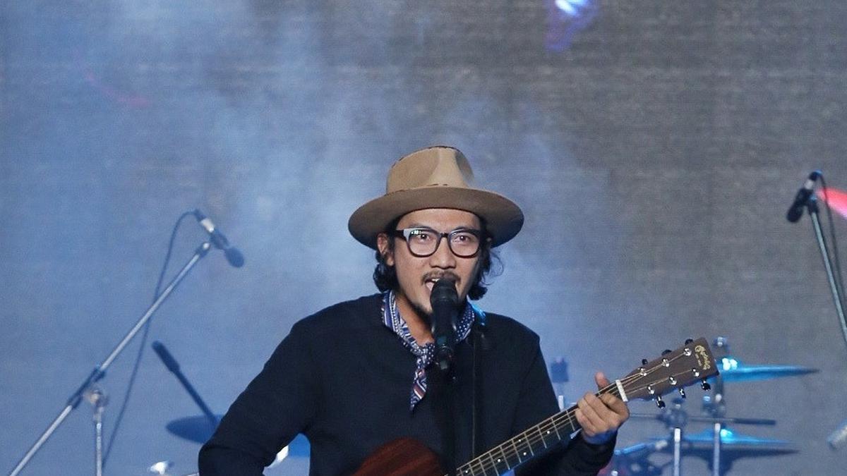 Penyanyi Sandy Canester Sambangi Kanal Musik 58 Concert Room Milik ...