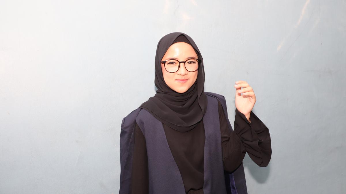 Cerita Nissa Sabyan Gambus Nyanyikan Lagu Religi Berbahasa Arab - Islami Liputan6.com