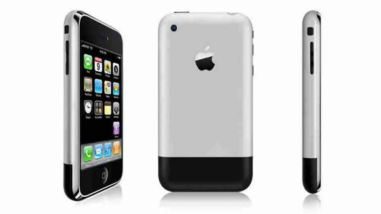 Alasan iPhone Generasi Pertama Terjual Hampir Rp 1 Miliar - Tekno ...