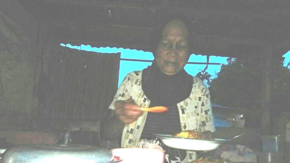 Perjuangan Nenek Hariri, Kartini bagi Keluarganya - Regional Liputan6.com