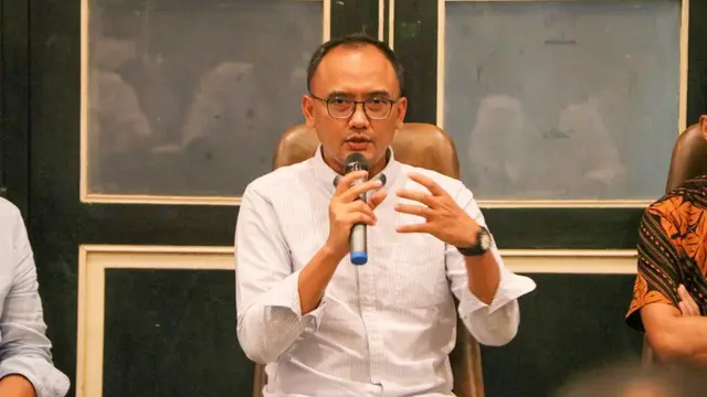 Potong Kesenjangan Akses, Dimas Oky Nugroho Ajak Kader IMM Dukung Anak ...