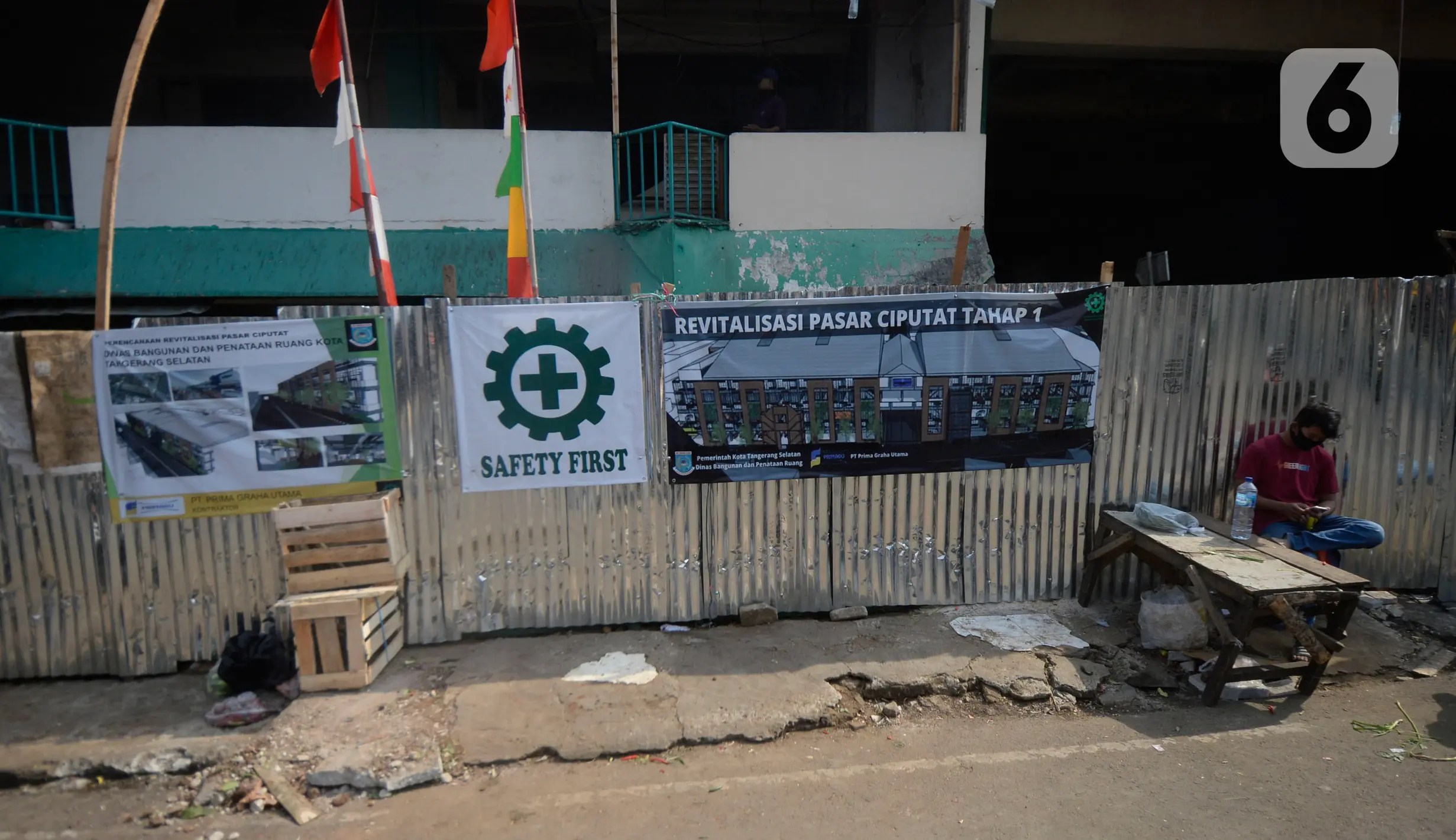 FOTO: Menengok Proyek Revitalisasi Pasar Ciputat - Foto Liputan6.com