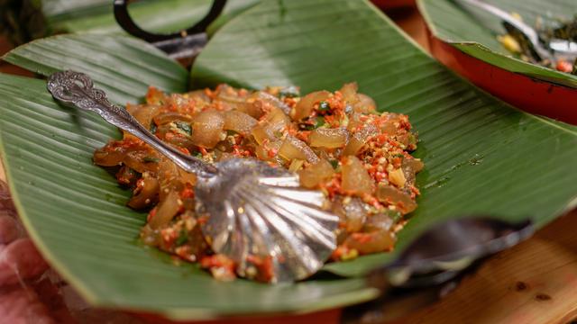 5 Kuliner Enak Serba Mercon Pedas yang Bikin Nagih - Food Fimela.com