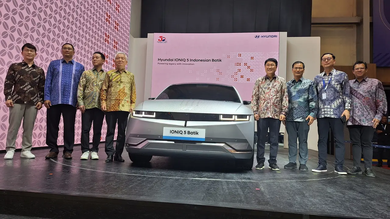 Mobil Listrik Hyundai Ioniq 5 Batik Mejeng di GIIAS 2023, Bakal Dijual di Indonesia? - Otomotif ...