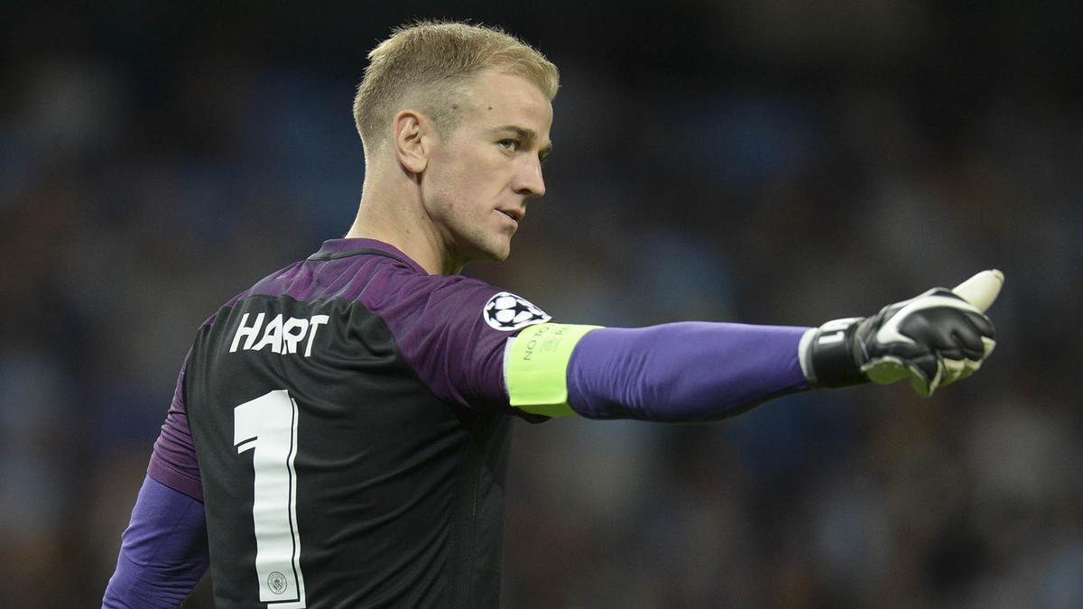 Kiper Manchester City Tes Medis di London