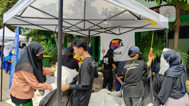 Kedubes Uni Eropa dan World Cleanup Day Indonesia Bangun Generasi ...