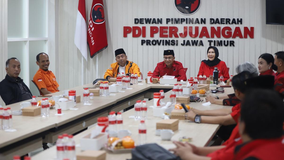 7 Pimpinan Parpol Non Parlemen Sowan Kantor PDIP Jatim, Siap Lawan Khofifah-Emil di Pilkada ...