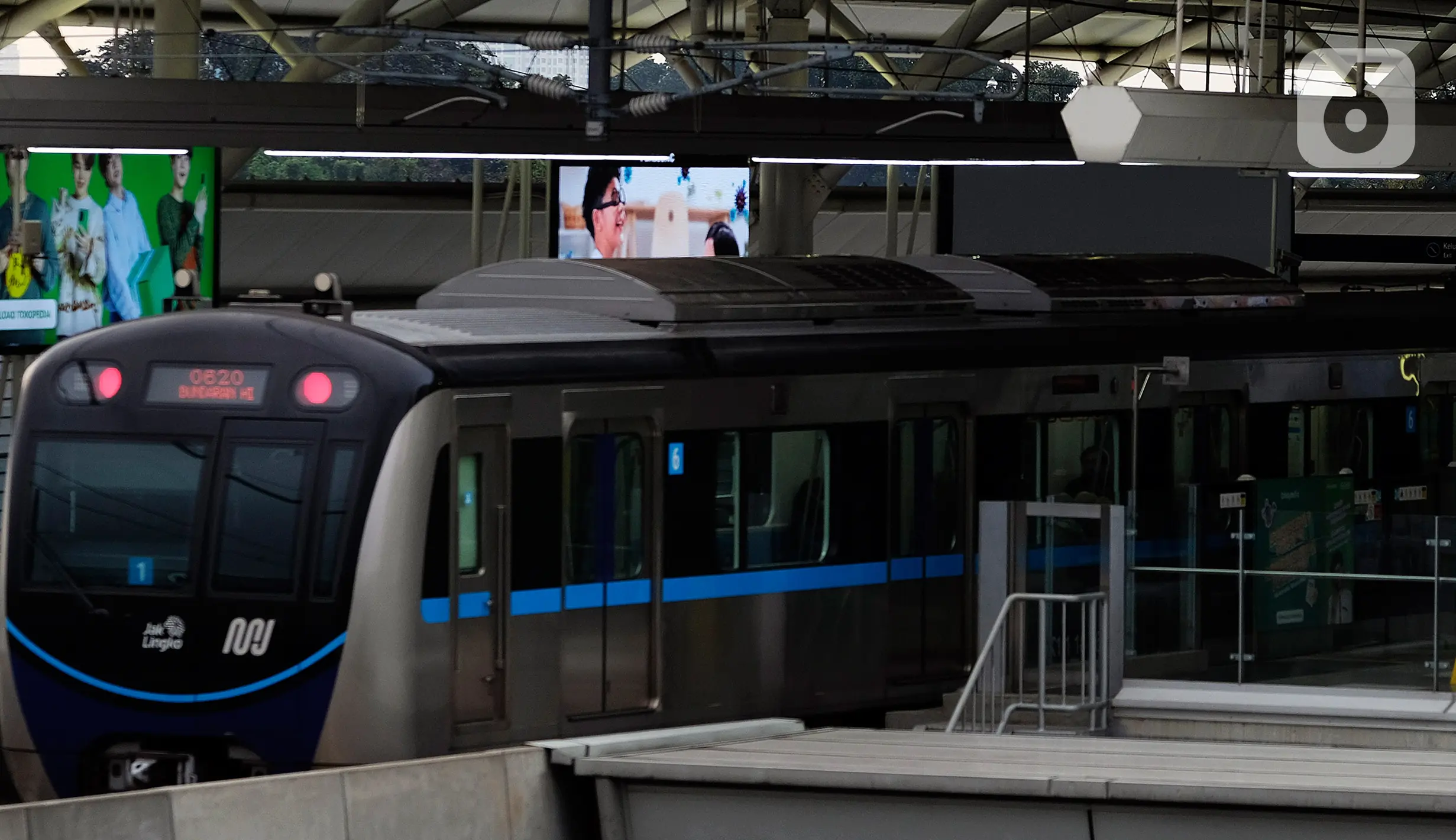 FOTO: MRT dan LRT Akan Hadir di 5 Kota Besar - Foto Liputan6.com