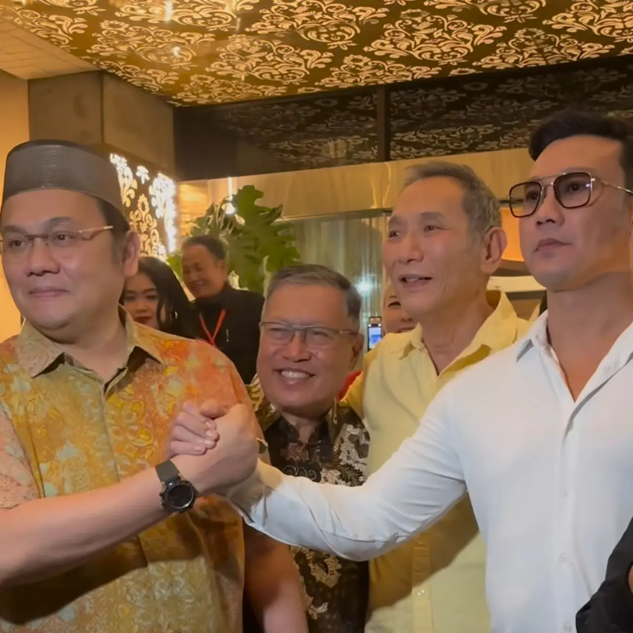 Denny Sumargo Tegaskan Belum Ada Kesepakatan dengan Farhat Abbas Terkait Donasi Agus Salim ...