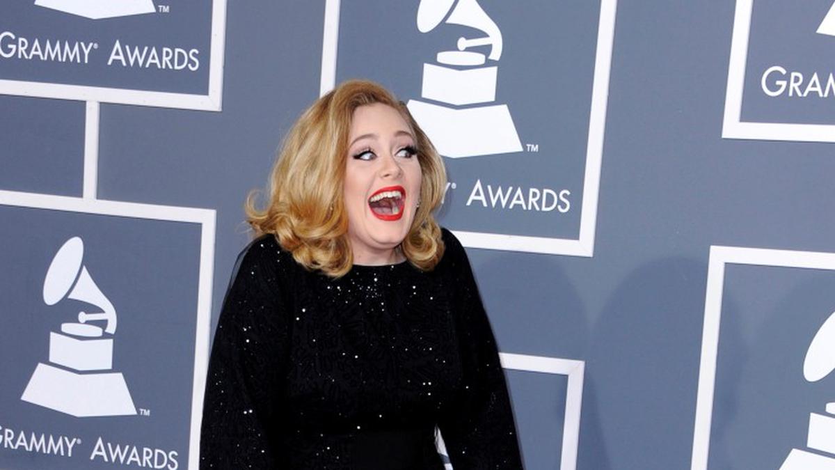 Adele Pecahkan Rekor Ratu Musik Pop Madonna