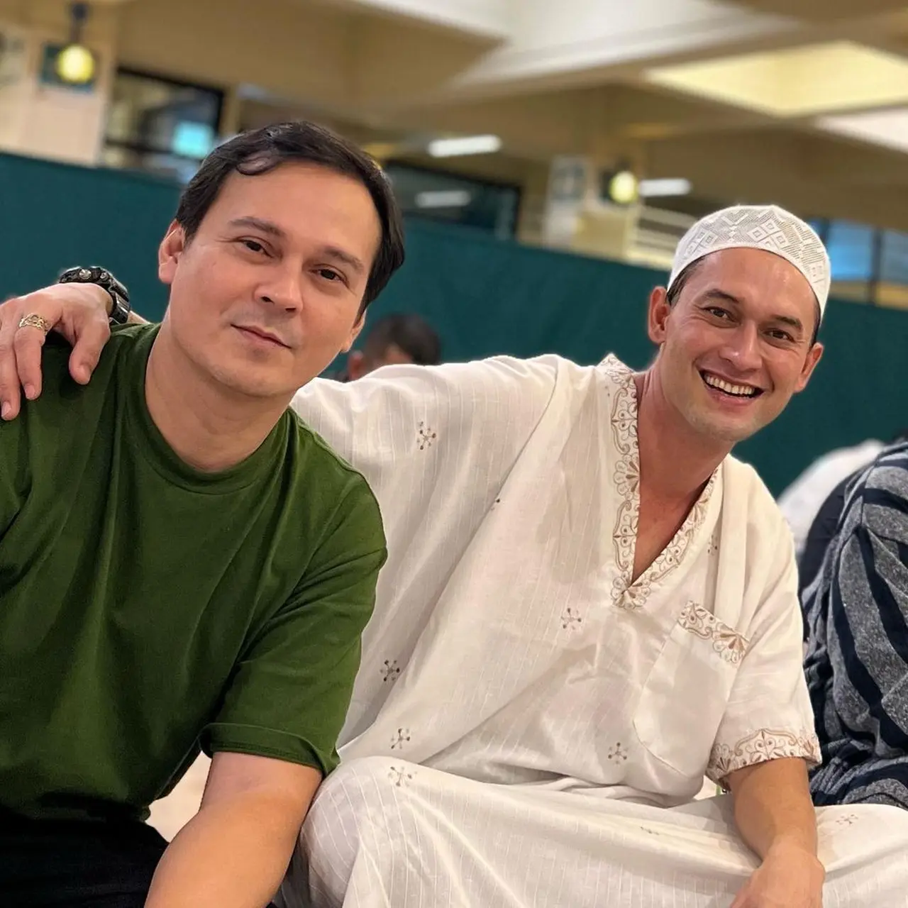 6 Potret Kebersamaan Indra Bruggman dan Ivan Ray, Pernah Main di Jinny ...