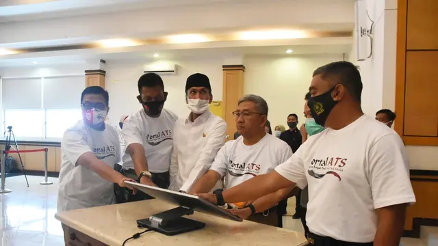 Portal ATS Cara Pemprov Sulbar Tangani Anak yang Tak Sekolah - Regional ...