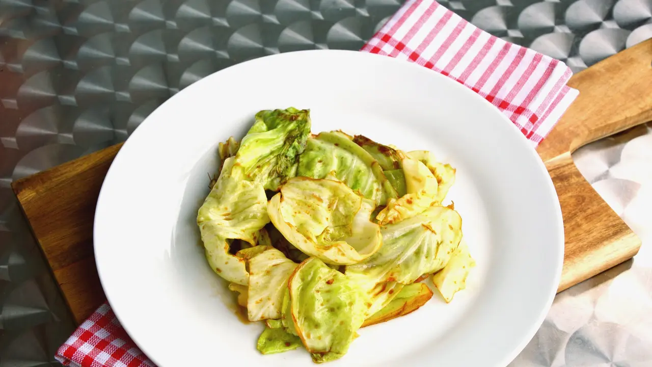 5 Resep Pilihan Olahan Kubis yang Menggugah Selera - Food Fimela.com