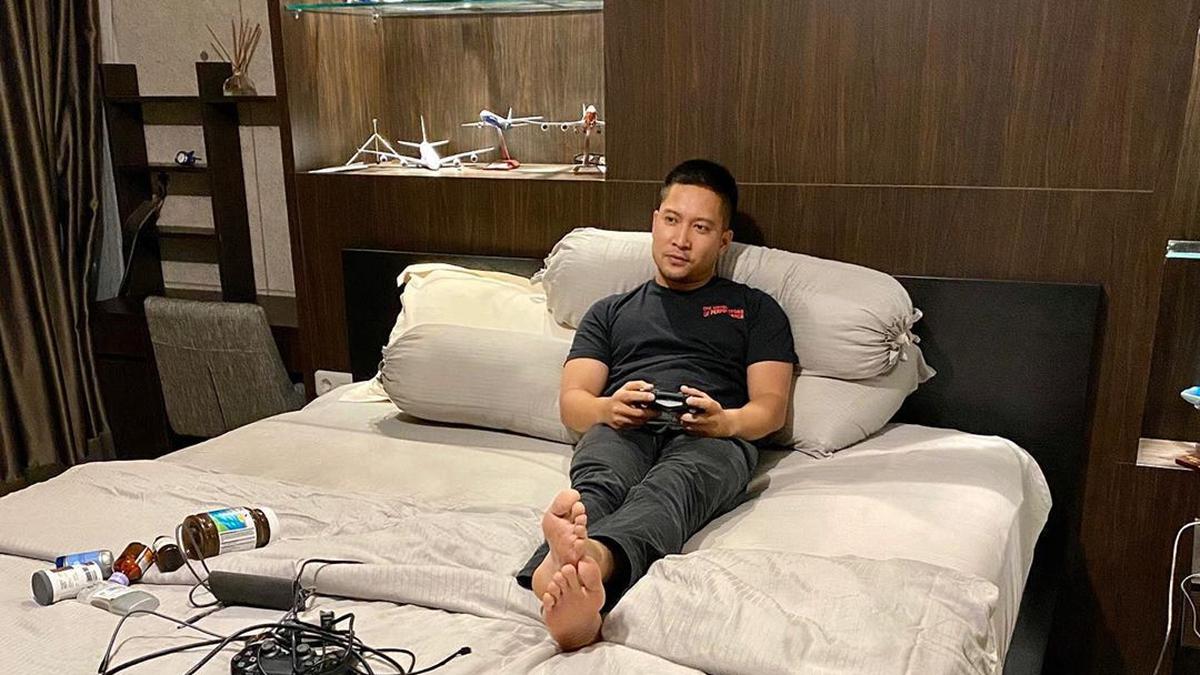 Detri Warmanto Artis Indonesia Pertama Umumkan Positif Virus Corona ...