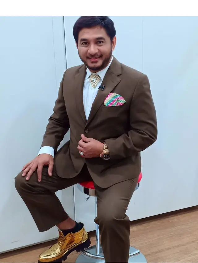 6 Potret Terbaru Jeremy Teti yang Kini Berjambang dan Bertato, Bikin ...