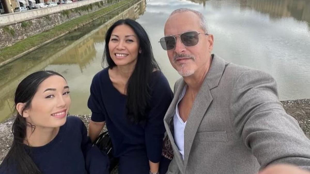 Makin Cantik dan Menawan, Ini 6 Potret Kirana Putri dari Anggun C Sasmi ...