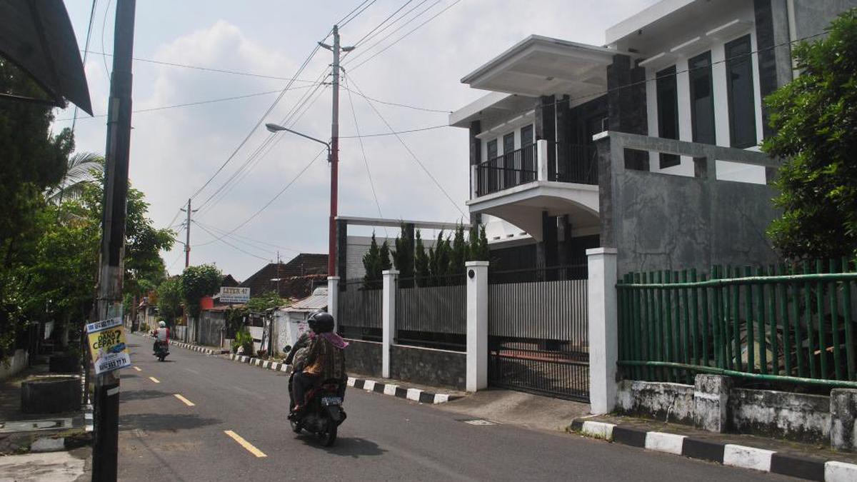 7 Keuntungan Kalau Punya Rumah di Pinggir Jalan Raya