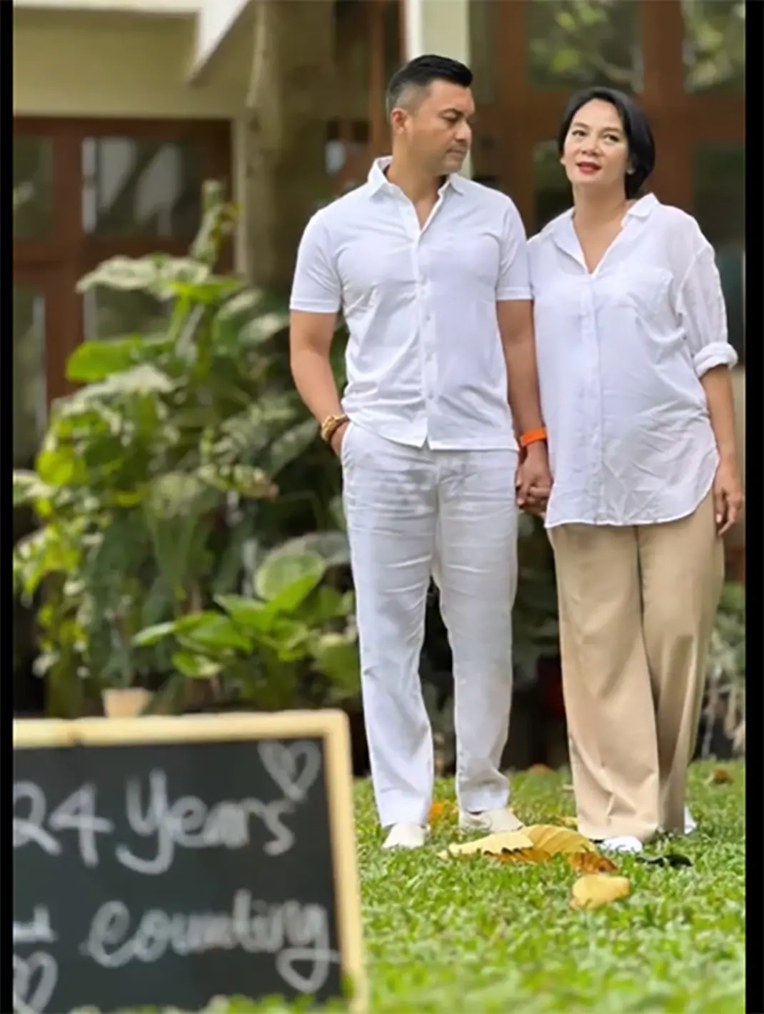 24 Tahun Menikah, Potret Kemesraan Anjasmara dan Dian Nitami, dari Benci dan Jatuh Cinta - Photo ...