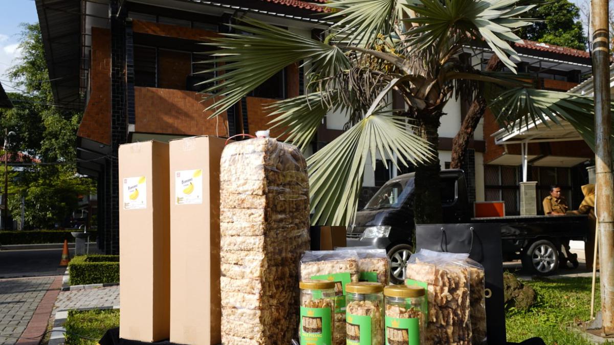 Produk UKM Sale Pisang Garut Sukses Tembus ke Kampungnya Siti Nurhaliza ...