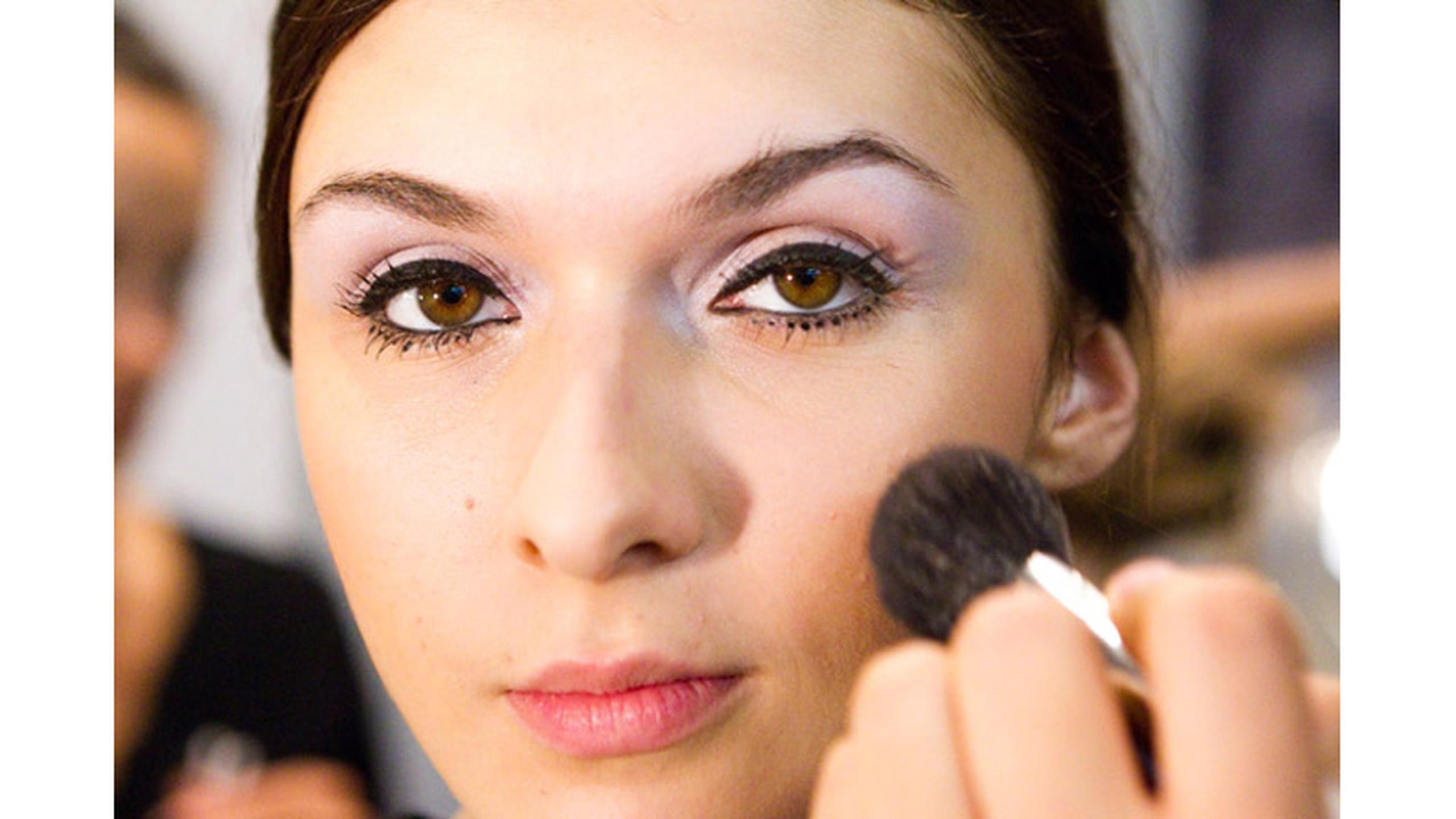 Tips Menggunakan Colour Corrective Makeup