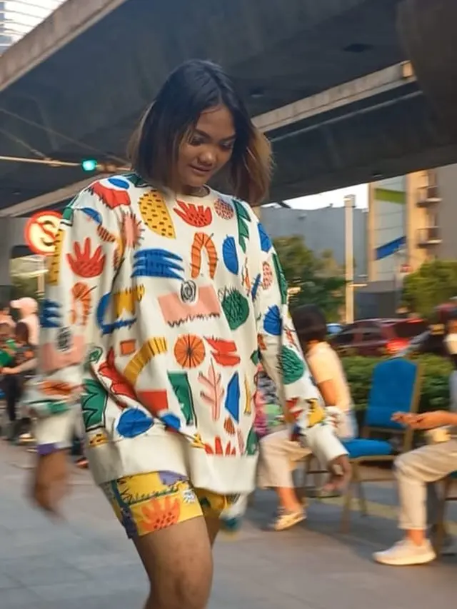 Melihat Aksi Bonge dan Geng Citayam Fashion Week Melenggang di Runway Sesungguhnya - Fashion ...