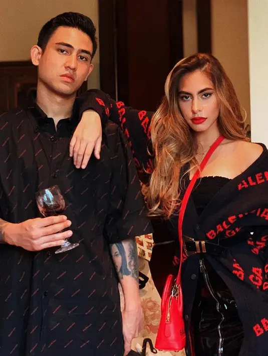 FOTO: Sering Dikira Pacaran, Beginilah Potret Kompak Axel Matthew dan ...