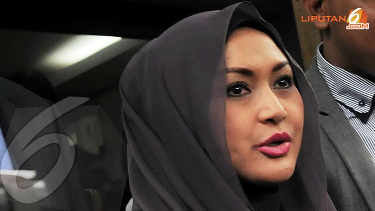 Eddies Adelia Terima Puluhan Juta dari Suami Tiap Bulan - ShowBiz ...