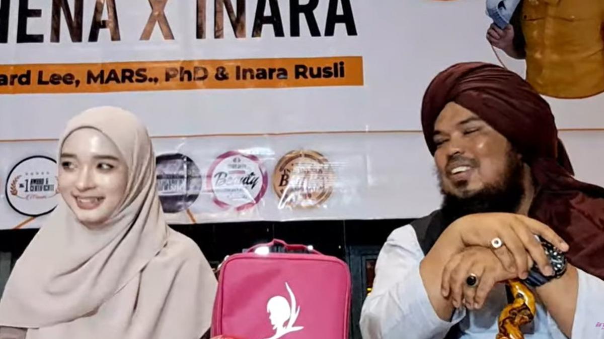 Inara Rusli Terkejut Ustaz Derry Sulaiman Bocorkan Ada 300 Pria Mencoba Mendekatinya: Itu ...