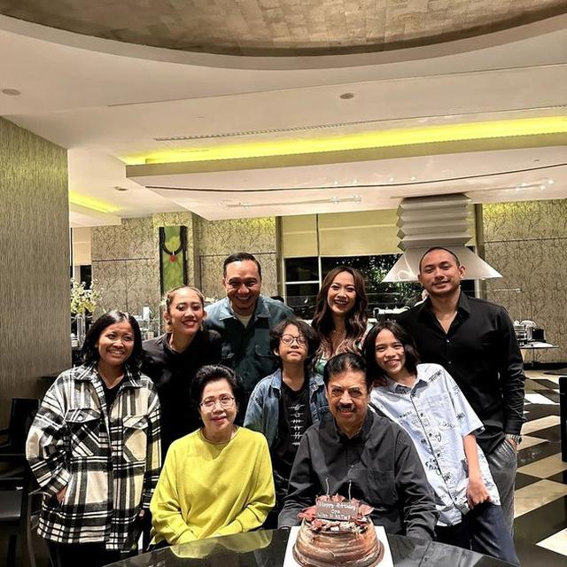 Dikabarkan Pacar Baru BCL, Ini 7 Potret Tiko Aryawardhana yang ...